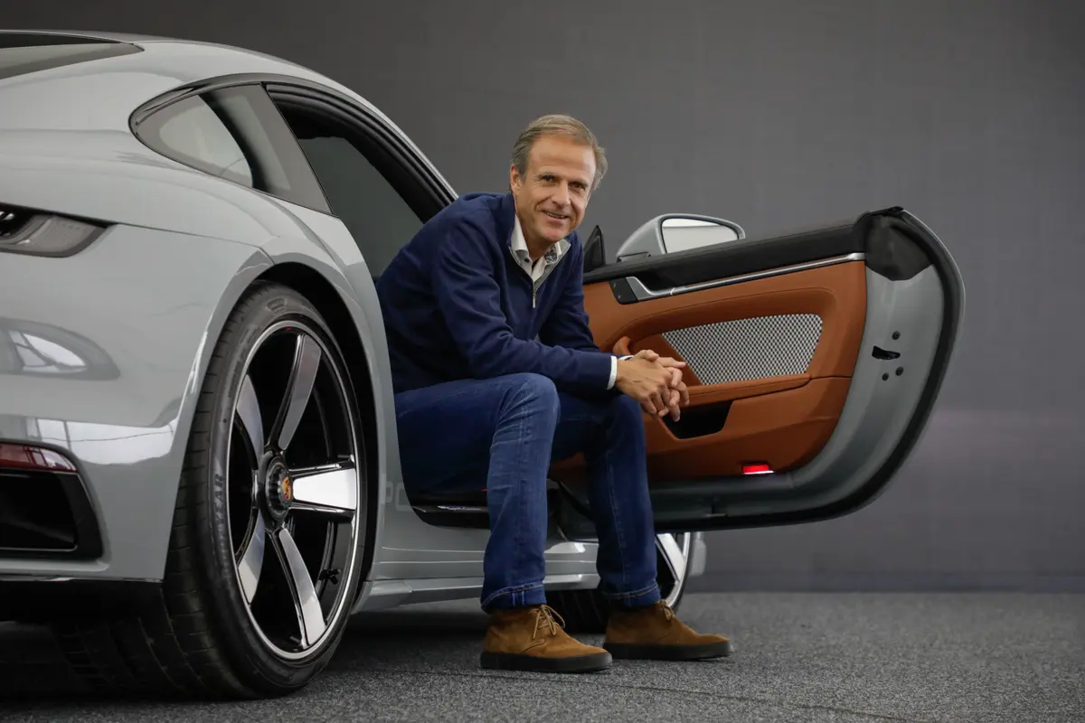 Porsche Umum Ketua Reka Bentuk Baharu, Tobias Sühlmann Bekas Pereka ...