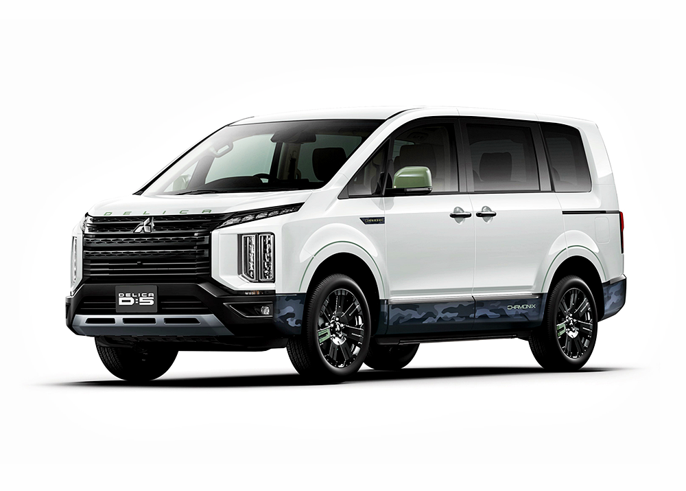 Mitsubishi Delica D:5 Black Edition dan Delica D:5 CHAMONIX 2025 untuk ...