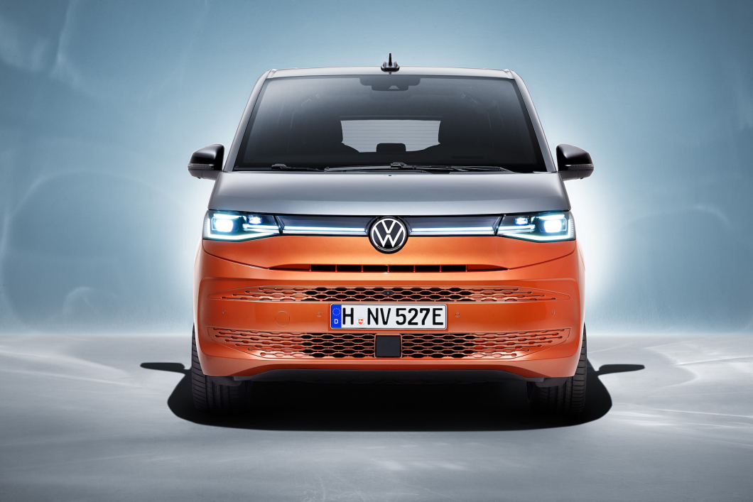 VW T7 Multivan 2022 - MPV tujuh tempat duduk, trenkuasa PHEV 201 hp ...
